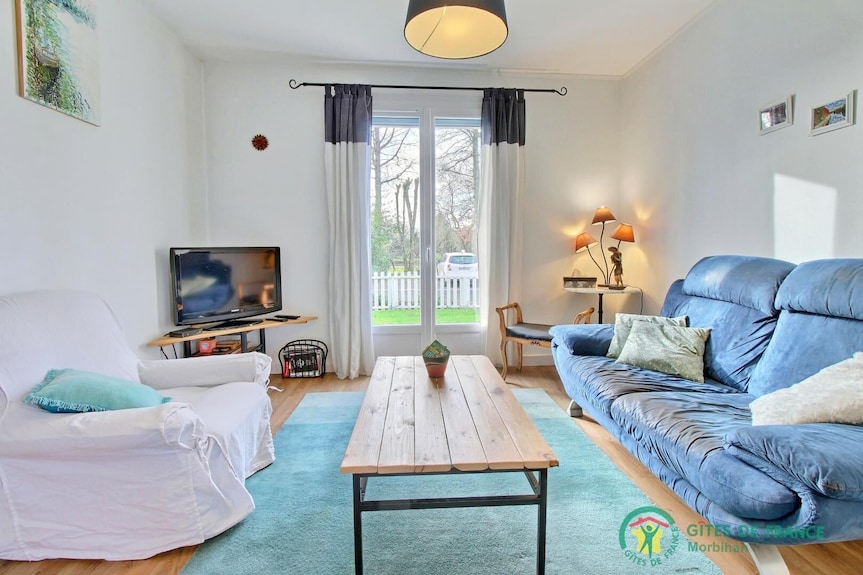 La Maison Aux Volets Bleus - Brocéliande