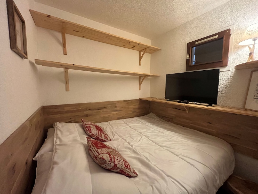 Asters 323 Bâtiment A1 By Interhome - Les Menuires