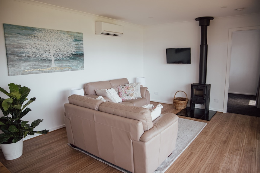 Luxury And Seclusion In The Adelaide Hills With Breathtaking Views - Charleston