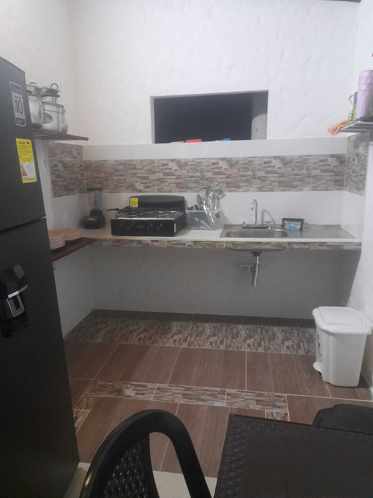 Cabaña En San Antero Con Piscina - Covenas
