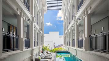 Piscina exterior
