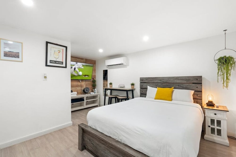 Adorable Guesthouse/studio In Central Phoenix - Phoenix, AZ