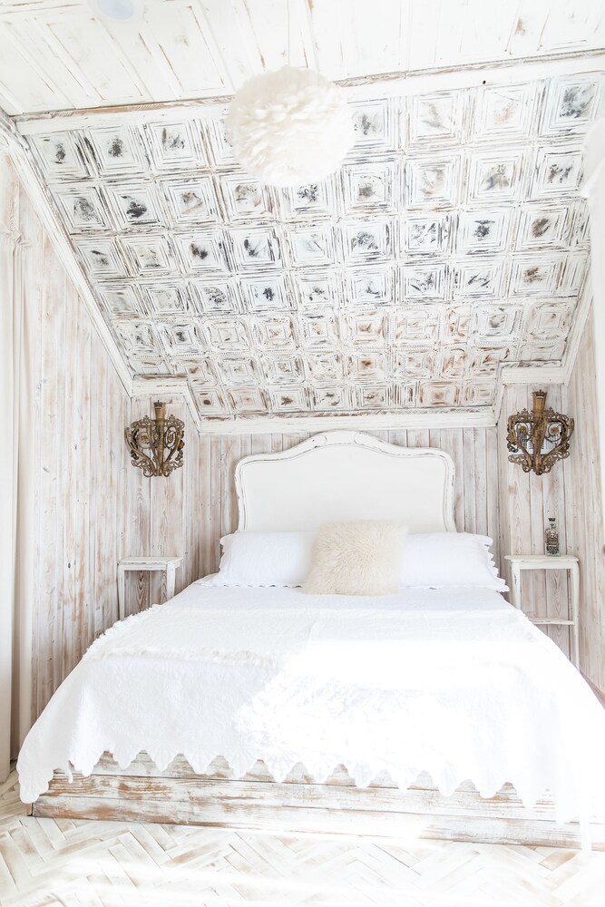 Round Top Retreat at The 303 - Round Top | Vrbo