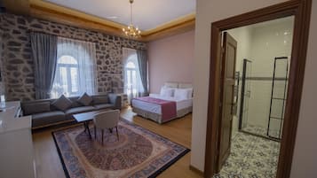 Quarto | 1 quarto, cofre no quarto, Wi-fi grátis, roupa de cama fornecida