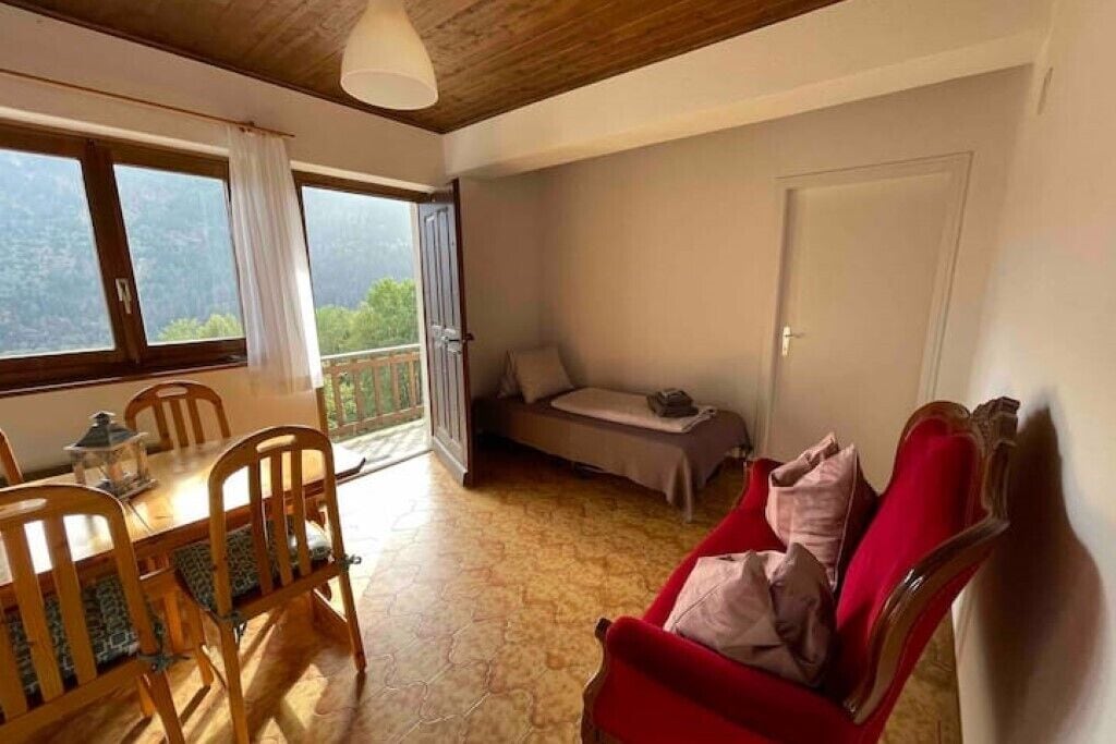 Wohnung Mit Parkplatz-terrasse-küche-berg Aussicht - Campello