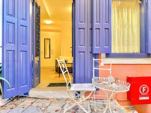 Kali Strata 1 - Downtown - Simi