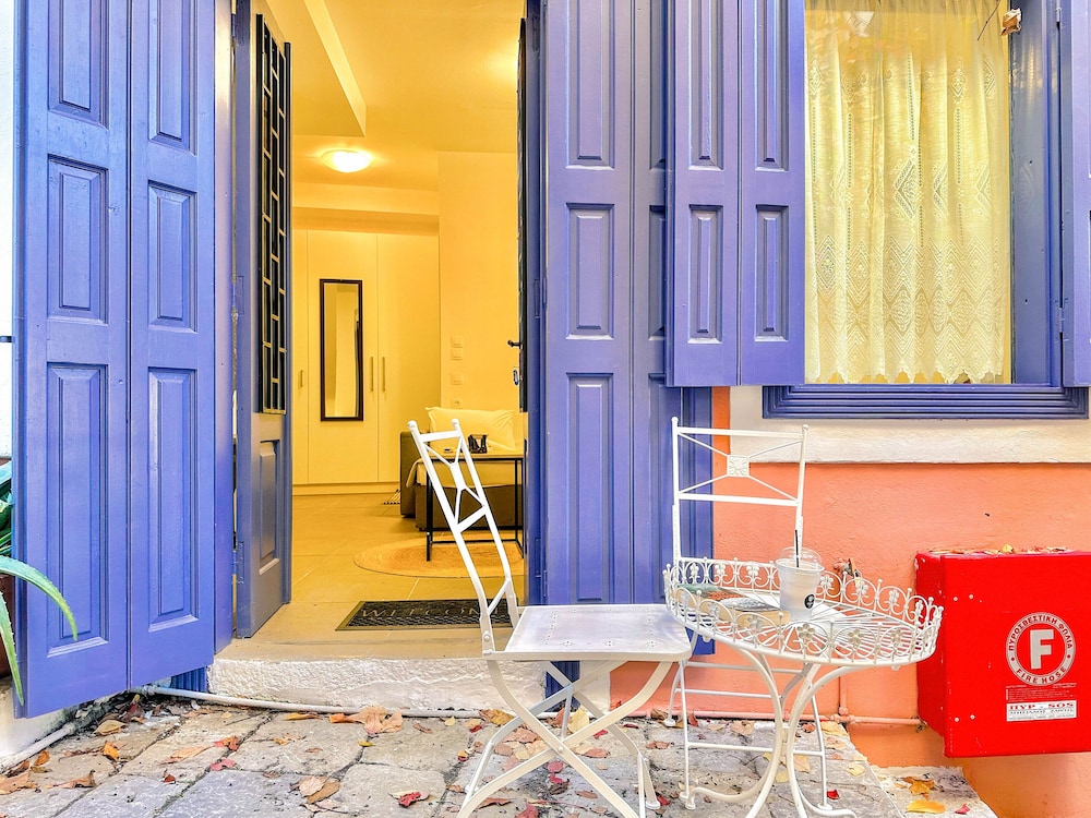 Kali Strata 1 - Downtown - Symi