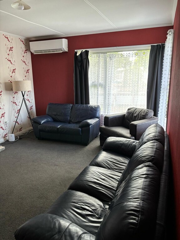 Entire Property 5 Minutes To City Perfect For Staff, Families And Groups. - New Zealand