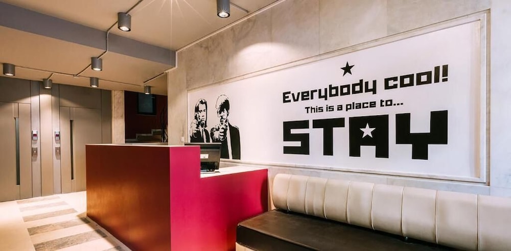 Stay Hybrid Youth Hostel - Салоники