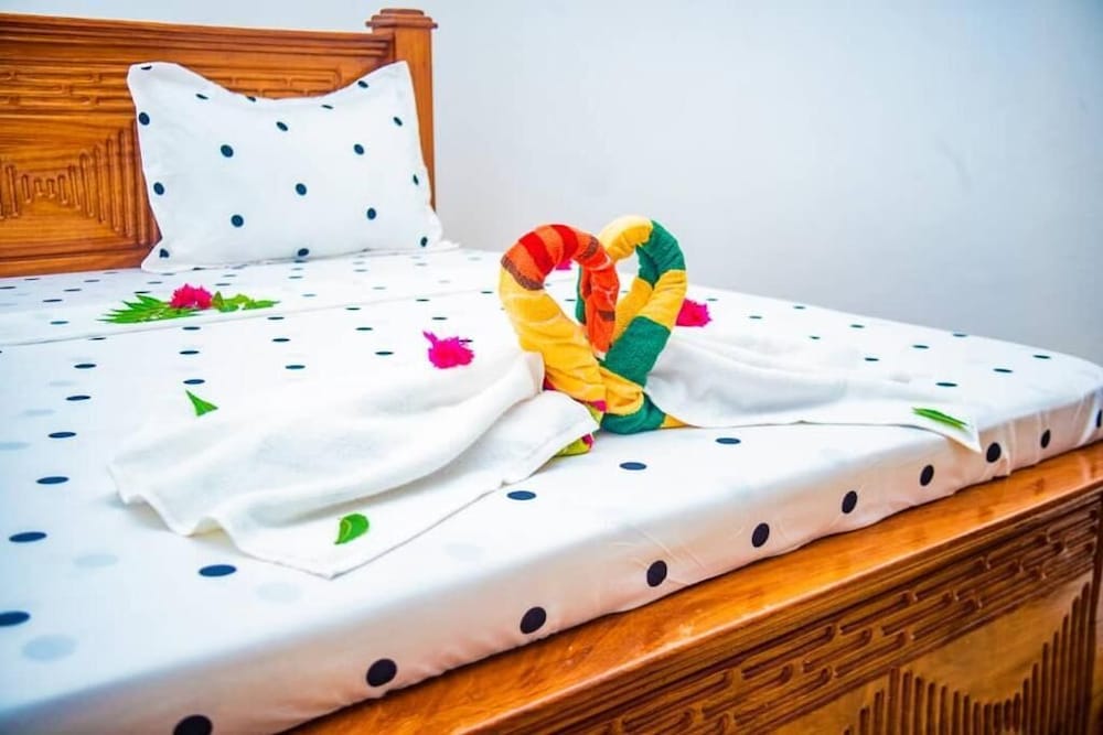 Offering A Garden And Garden View, One-bedroom Apartments. - Alberton