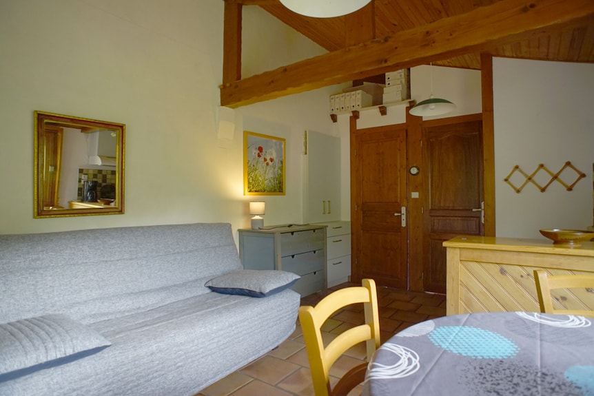 Studio Avec Véranda Dans Vallée Calme à Reynès - Céret