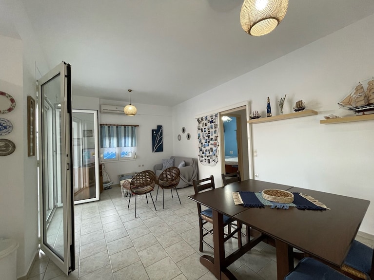 Spacious Guest House, Steps Away From The Mediterranean Sea - Crete