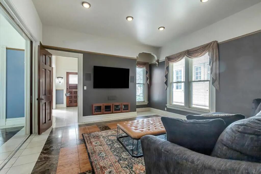 Stay In A Piece Of San Jose History. - Milpitas, CA