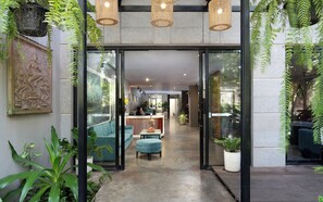 Entrada (vista interior)