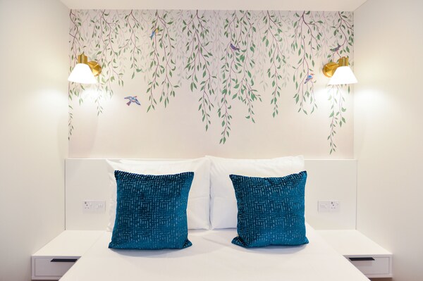 Sale Place Serviced Apartments By Concept Apartments - London