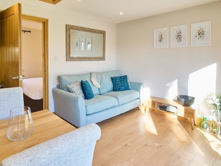 Host & Stay | Cobnut Barn - Kent