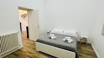 Quarto conforto | 2 quartos, roupas de cama antialérgicas, cofres nos quartos