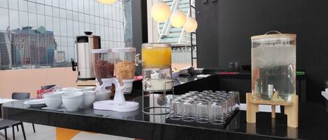 Pequeno-almoço continental diário incluído