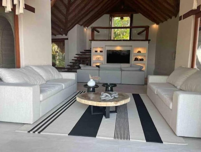 Casa Caracol - Luxury 5-bedroom Villa In Arcano - Ixtapa Zihuatanejo