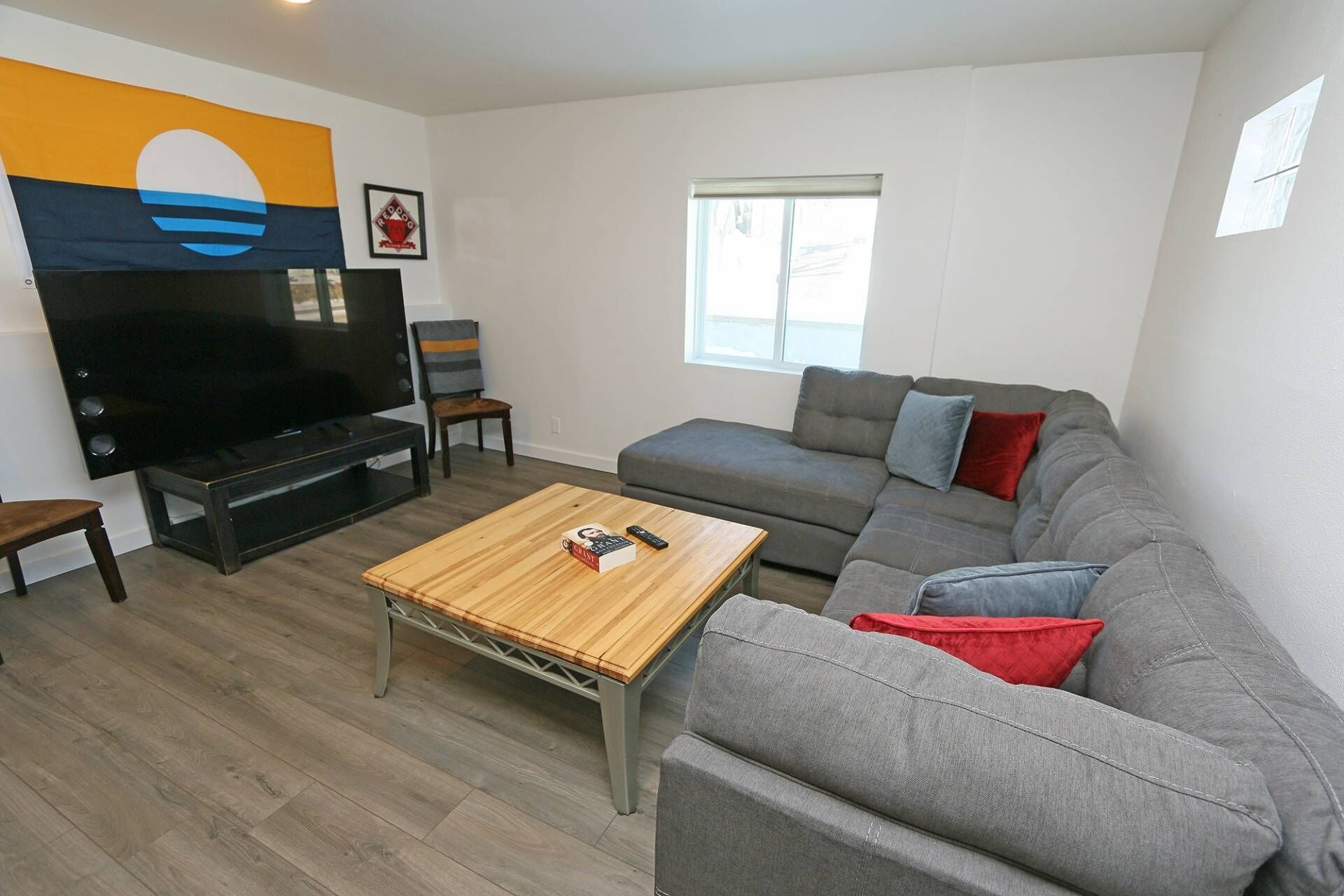 Cozy 1 Bedroom Condo Adjacent To Downtown - Colorado Springs, CO