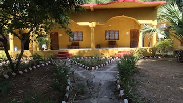 Fachada da propriedade