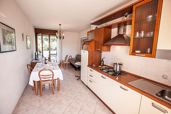 Seaside Serenity Flat With Outdoor Pool - Rosolina Mare