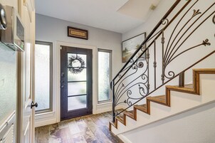 Casa (2 Bedrooms) | Interior