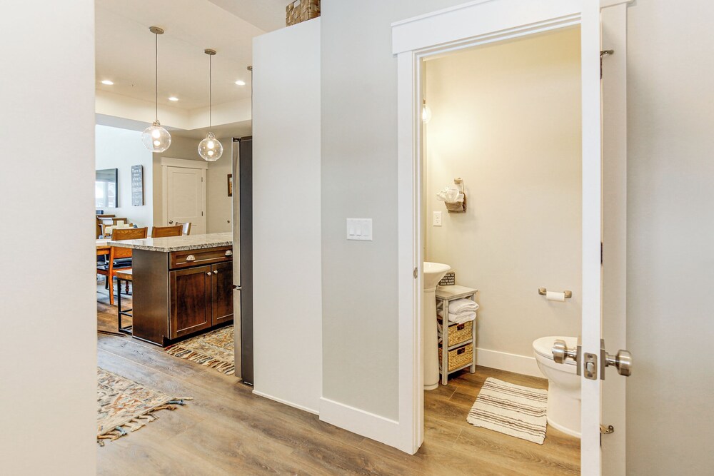 Bright Swan Valley Townhome: Hike, Fish & Ski! - Swan Valley, ID