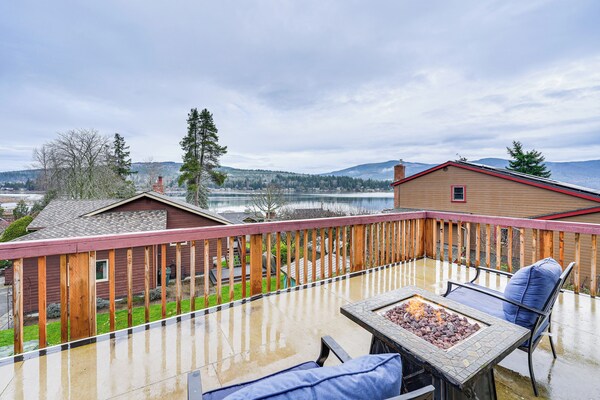 Stylish Bellingham Home W/ Lake + Mountain Views! - Bellingham, WA