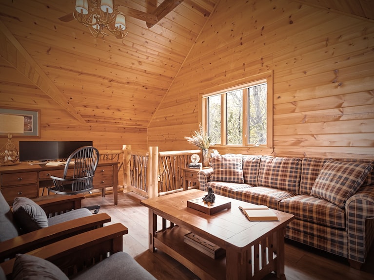 Outstanding Views! 5br/4.5 Ba/ Sleeps 14, Hot-tub, Pool Table! - Maggie Valley, NC