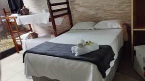 Quarto Exclusivo | Roupa de alta qualidade, camas de colchão pillowtop, Wi-fi grátis 