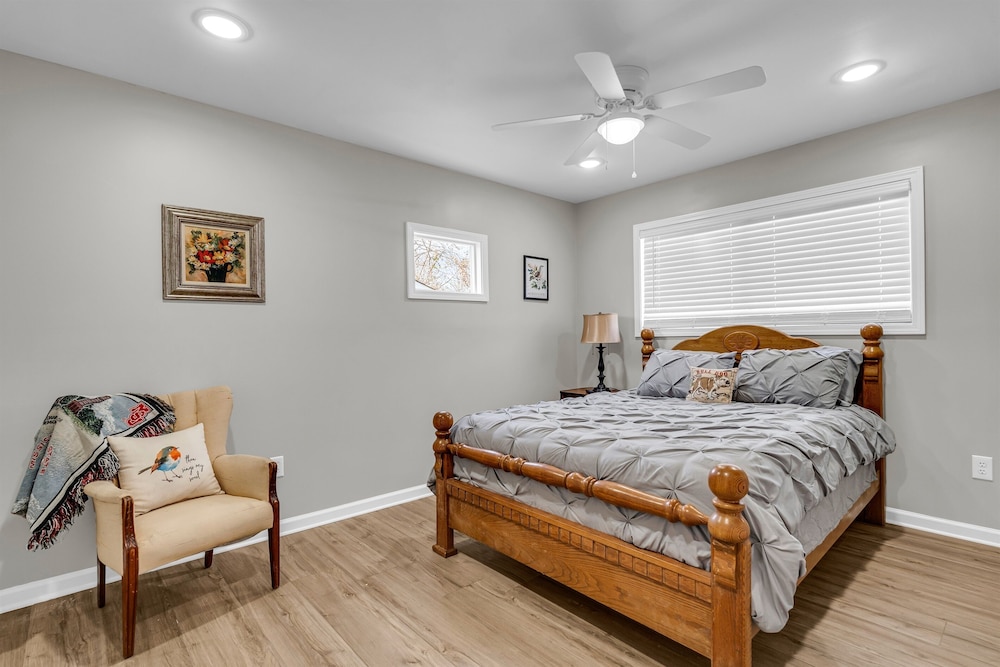 Close To Msu | Newly Remodeled | 5 Tvs | Spacious - 스탁빌