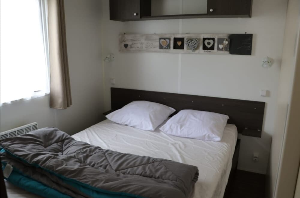 Mobile Home 'Du Soleil - Contis' Avec Piscine Partagée, Terrasse Et Fun Pass Inclus - Lit-et-Mixe