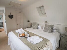 Casa de campo | 4 quartos, individualmente decorados, individualmente mobiliados