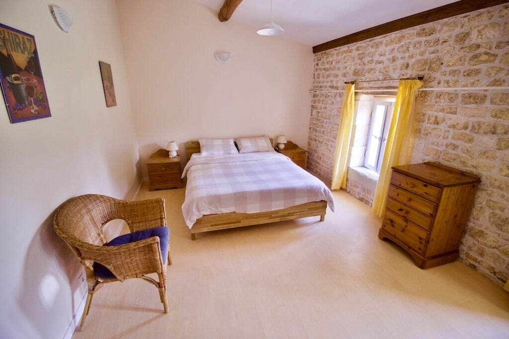 La Bigorre Stables - Family Friendly, Heated Pool, 30 Mins To Gorgeous Beaches - Charente-Maritime