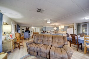 Casa (2 Bedrooms) | Interior