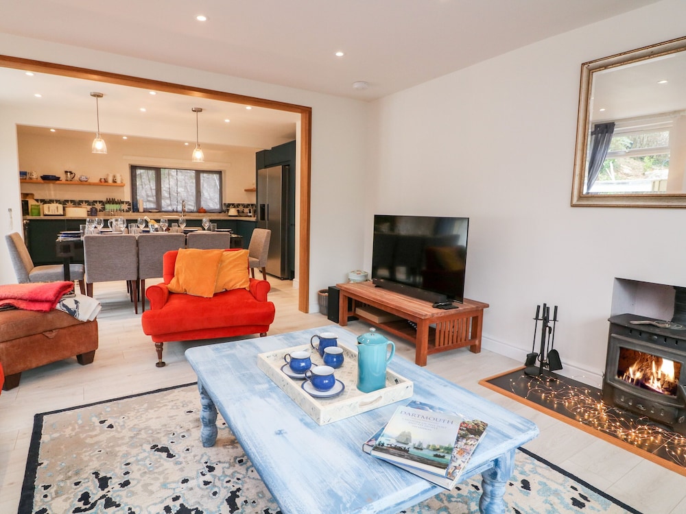 Captains Lodge - Dartmouth