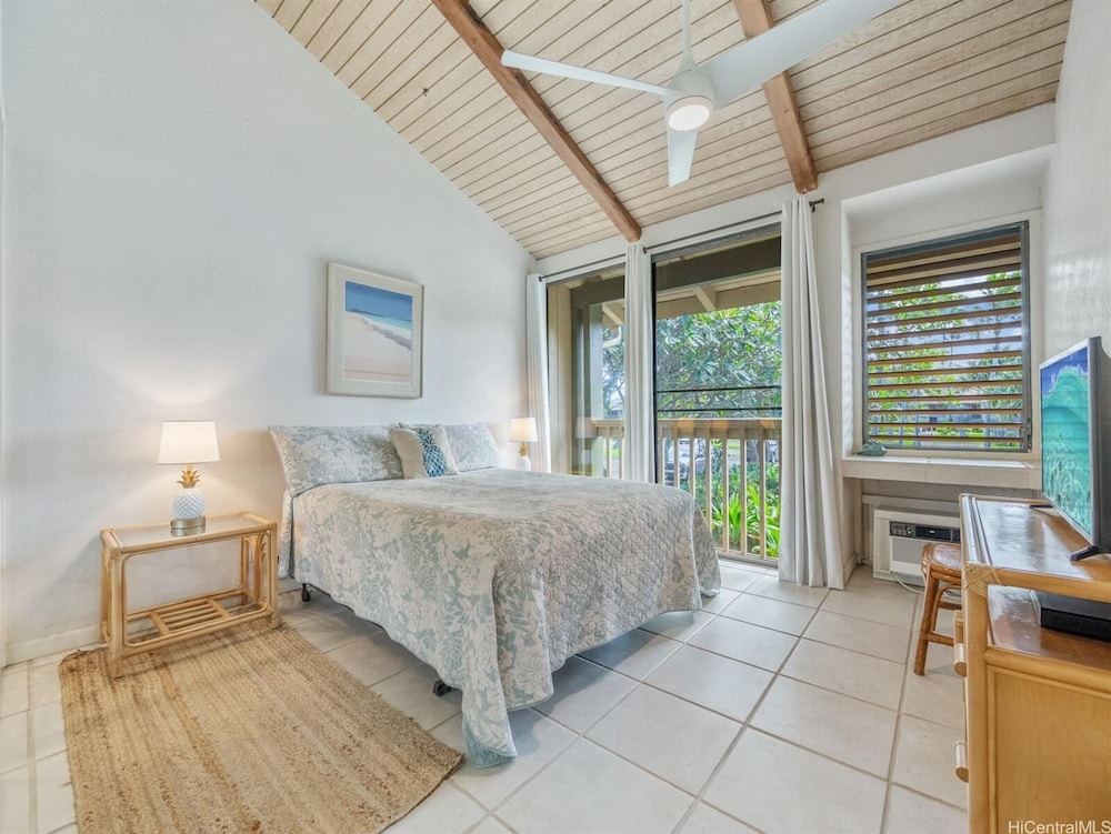 TMK 570010290064 Get an island getaway feel, with the perks of Oahu's ...