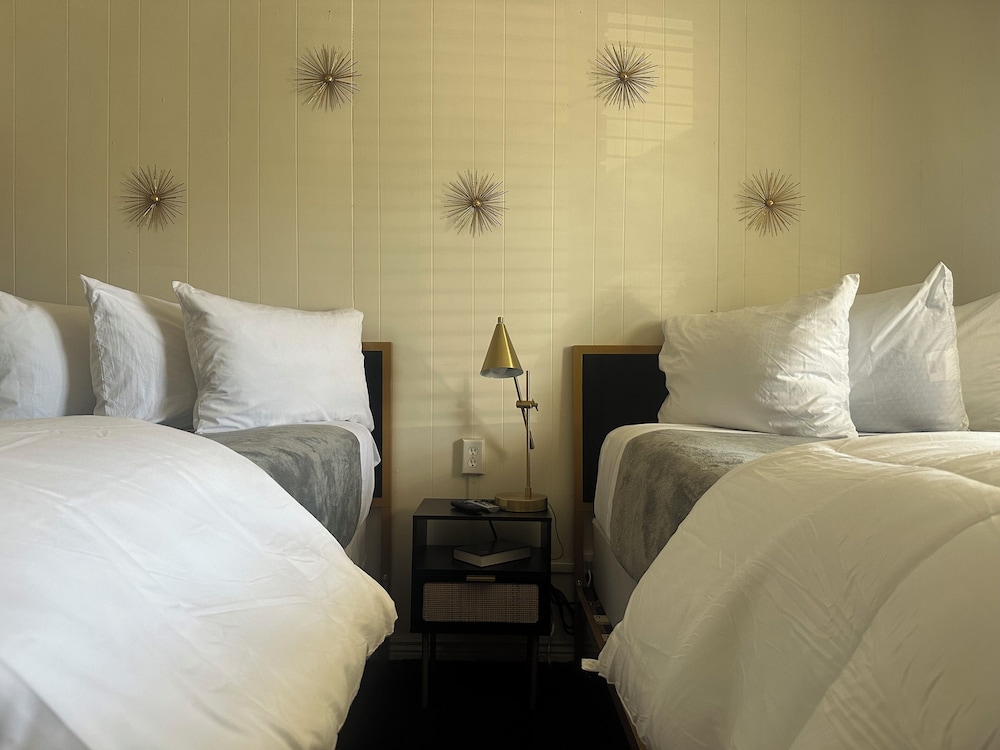 Grand Central Motel - Ely, NV