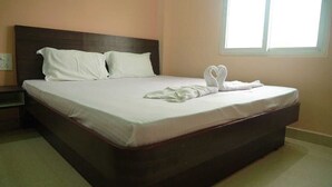 Quarto casal básico | Wi-Fi de cortesia