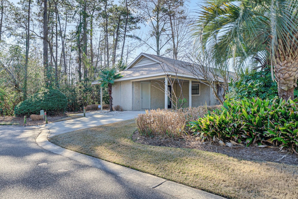 Northeast Wilmington Home ~ 5 Mi To Beach! - Wilmington, NC