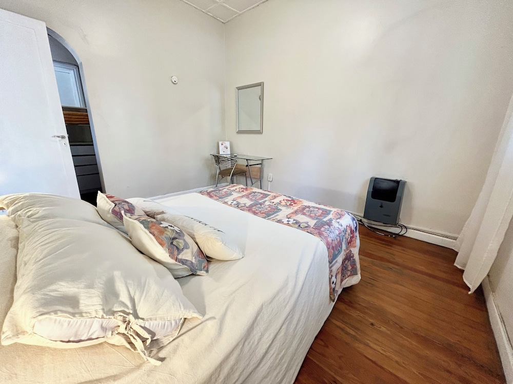 Casa Rosas Ii A Metros Del Parque Gral San Martin - Mendoza