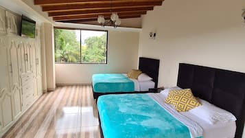 Quarto duplo básico | 1 quarto, Wi-Fi de cortesia