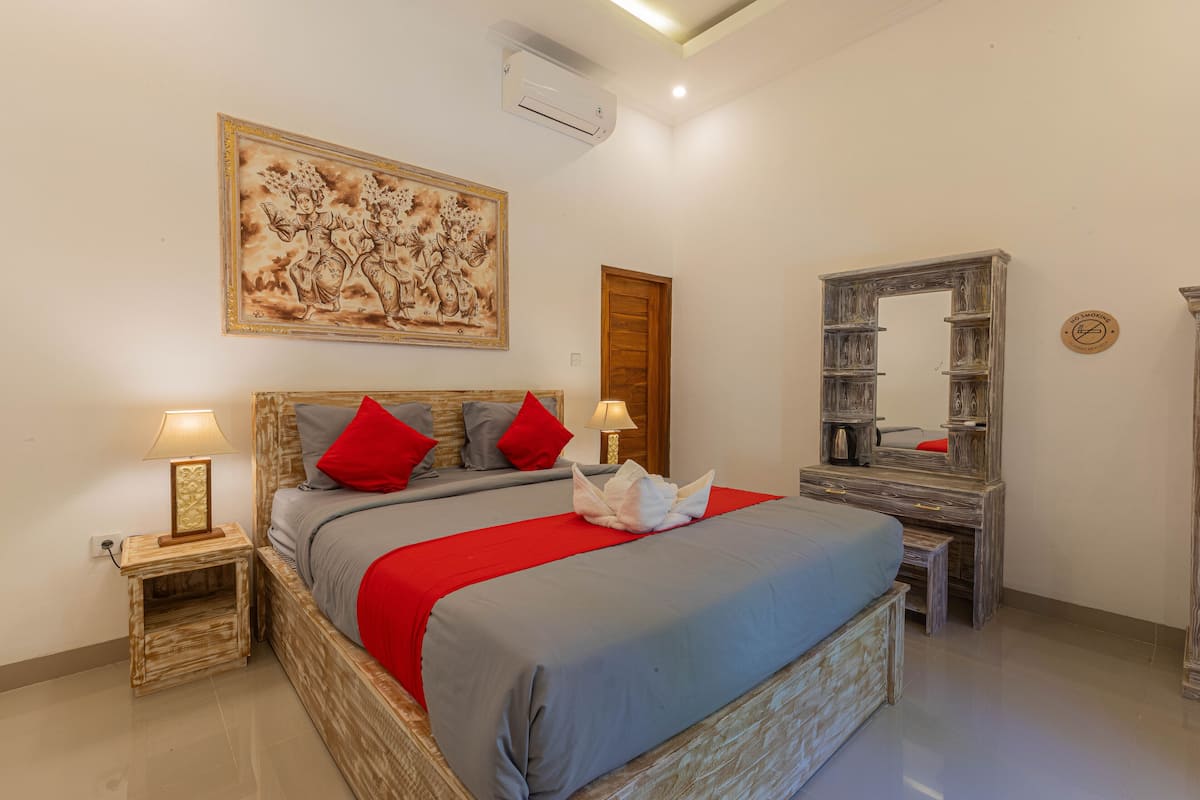 Quarto Duplo Deluxe, 1 cama king-size, casa de banho privativa | Quartos insonorizados, Wi-fi grátis, roupa de cama fornecida