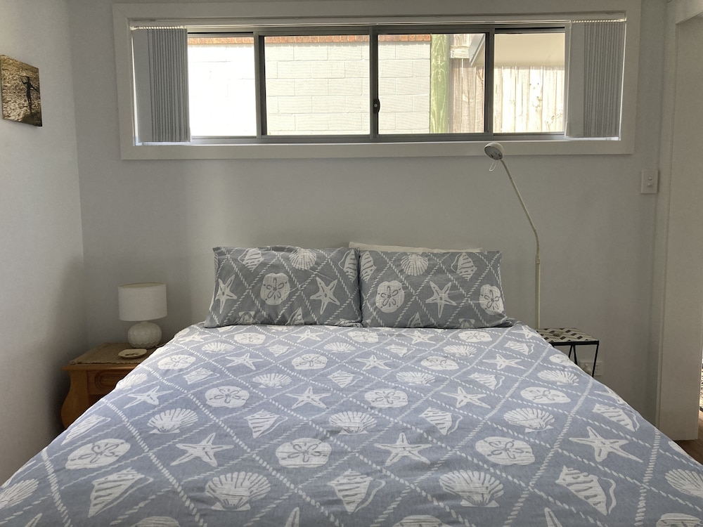 Amblesea: A Five Minute Walk To Beaches And Town. Located On Yamba Hill. - Yamba