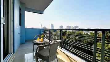 Premier One Bedroom Apartment | Vista da varanda