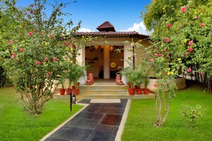 Entrada (vista interior)