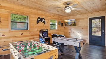 Cabine, 2 quartos | Sala de jogos