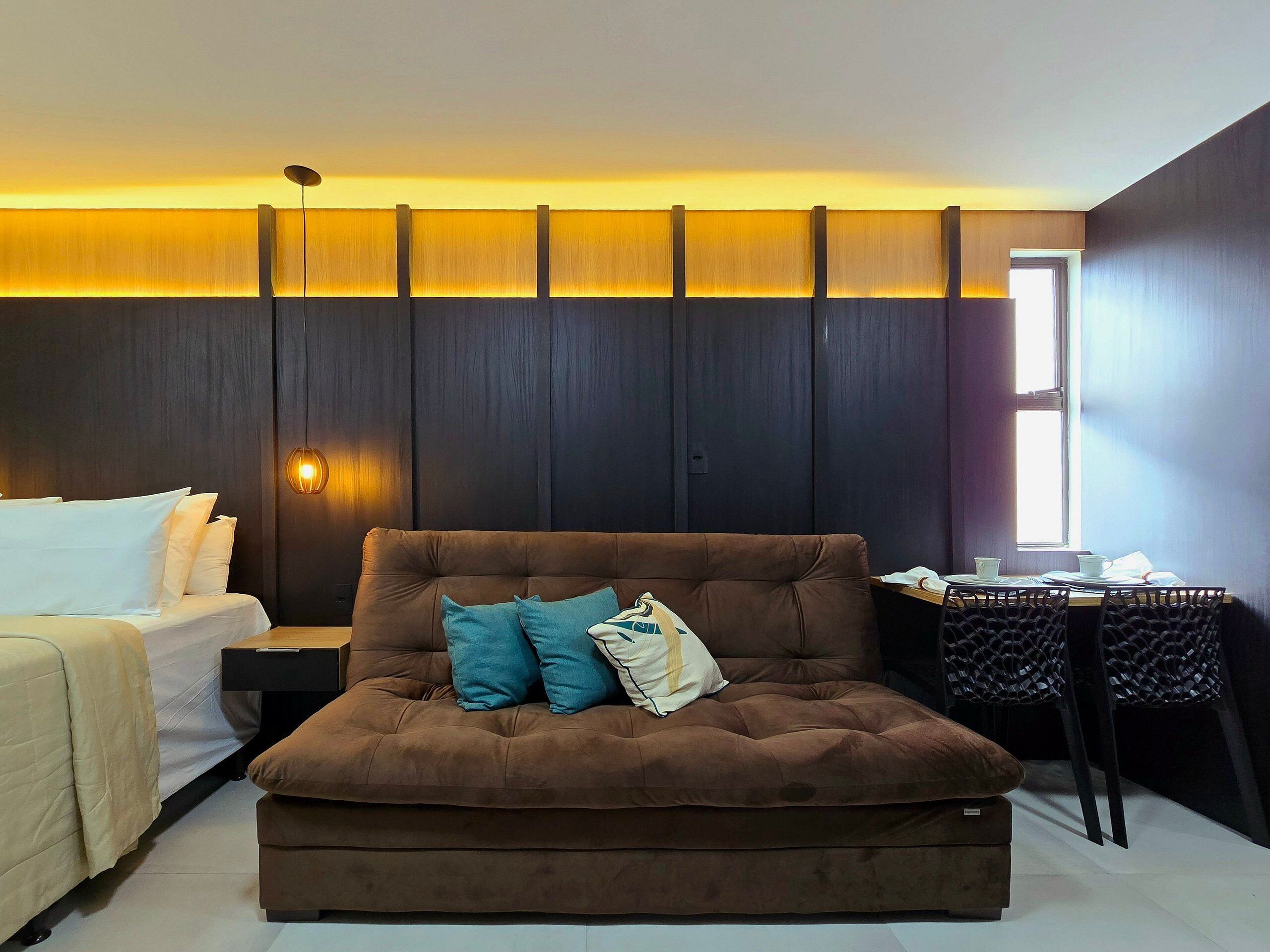 Apartamento básico | Área de estar | TV
