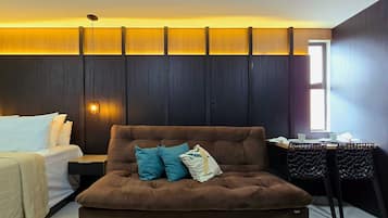 Apartamento básico | Área de estar | TV